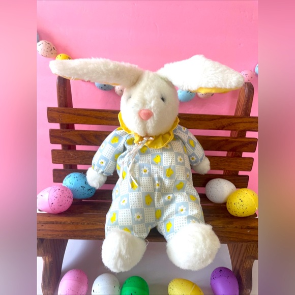 Fukei | Toys | Vtg Fukei Toys Factory White Bunny Rabbit Flowers ...